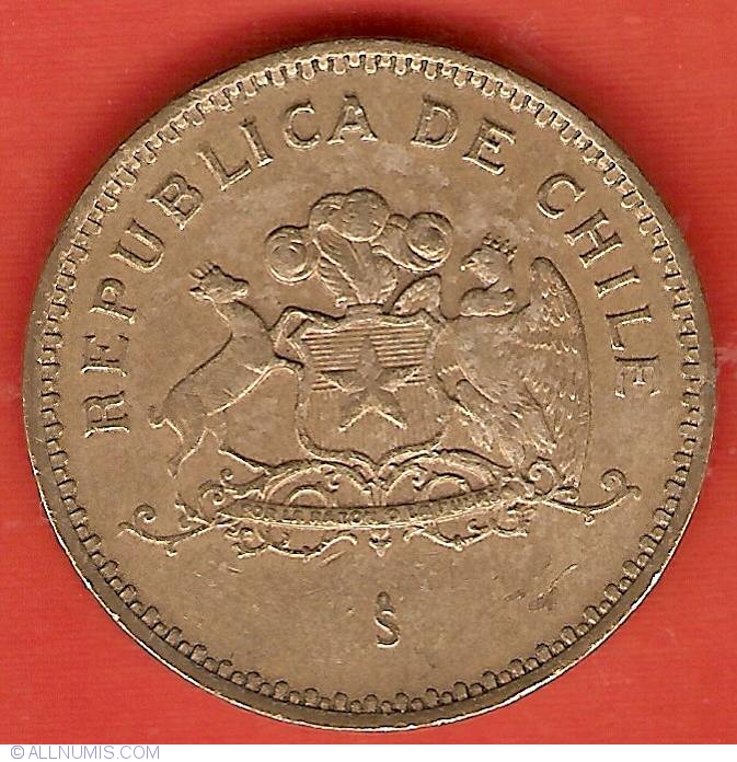 100 Pesos 1998 1981 2000 Issue 100 Pesos Chile Coin 10581